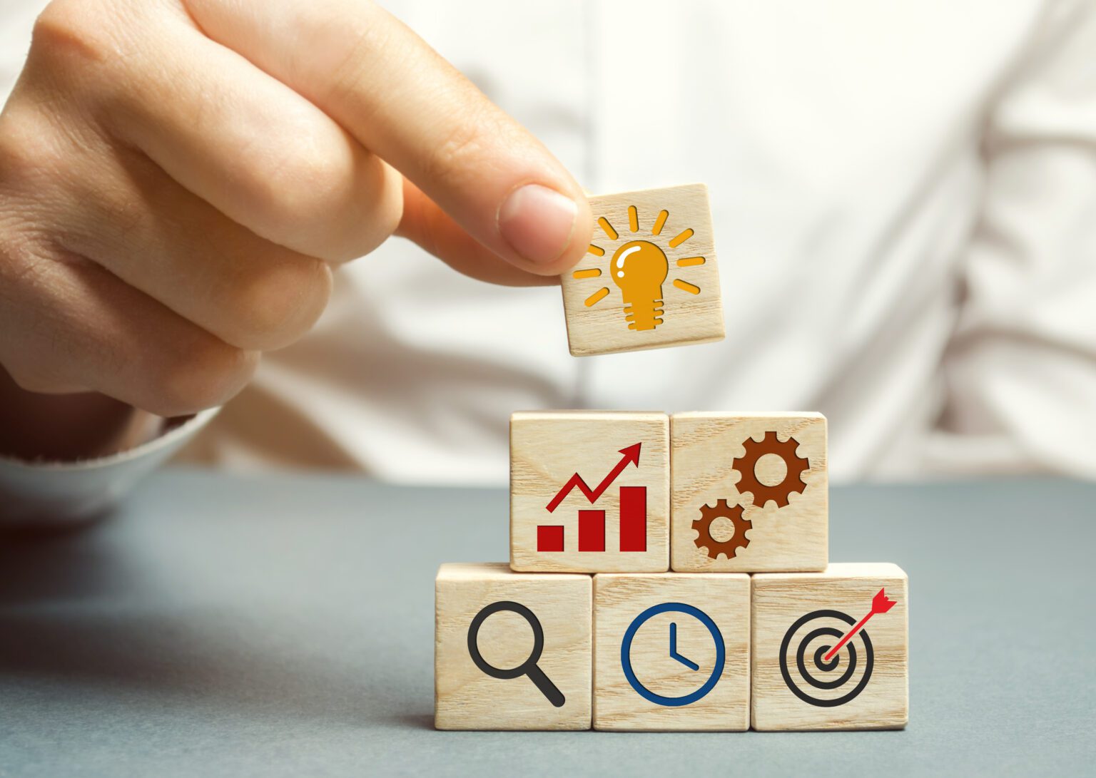 7 Smart Objectives To Achieve Trade Show Goals | Apple Rock